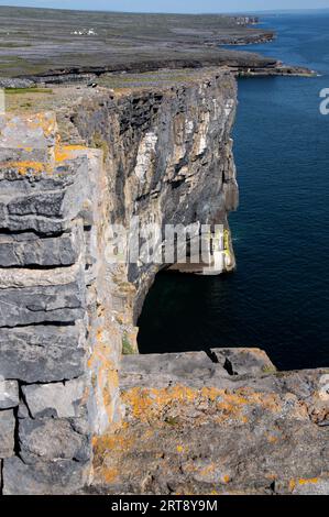 Beautiful cliff view 300ft on the Inis Mor, Co, Galway, Inishmore, Aran ...