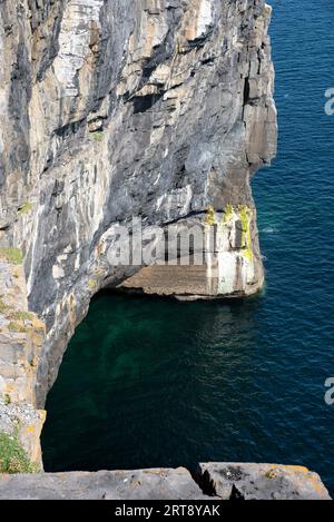 Beautiful cliff view 300ft on the Inis Mor, Co, Galway, Inishmore, Aran ...
