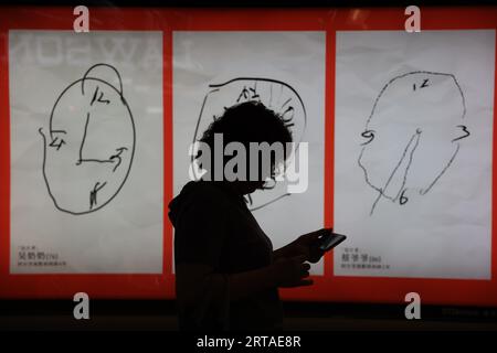 The clock drawing tests conducted by elderly people with Alzheimer's ...