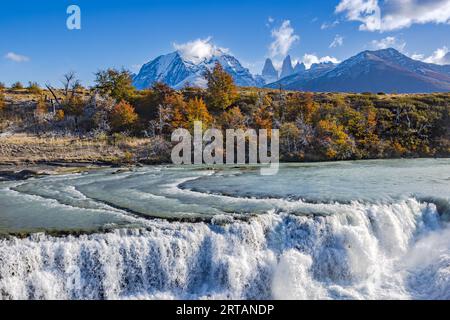 Cascada Rio Paine, waterfalls in the Torres del Paine National Park ...