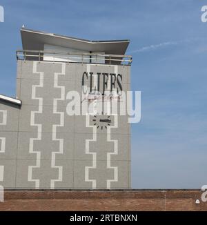 The Cliffs Pavilion Stock Photo - Alamy