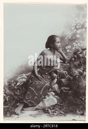Studio portrait of a young Javanese woman, 1910, Indonesia, Bali, Java ...