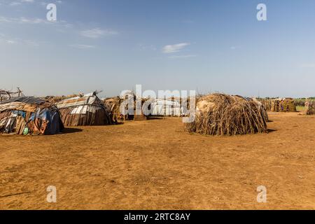 Daasanach tribe village near Omorate, Ethiopia Stock Photo - Alamy