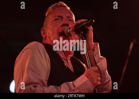Public Image Ltd John Lydon, Lu Edmonds, Scott Firth, Bruce Smith. End ...