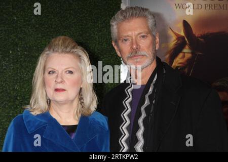 Stephen Lang & wife Kristina Watson Los Angeles Premiere of "Avatar ...