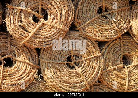 Straw rope piled up Stock Photo - Alamy
