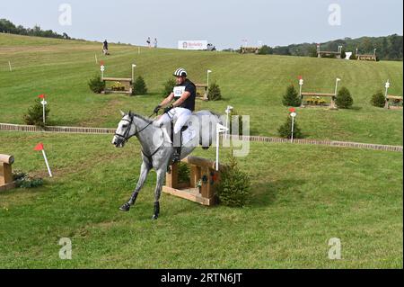 Jesse Campbell on Misty Liberty Jane, cross country phase of the CIC-S ...