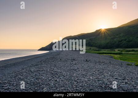 Hurlstone Point and Bossington Beach in Porlock Bay. Exmoor National ...