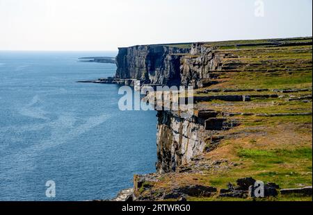 Beautiful cliff view 300ft on the Inis Mor, Co, Galway, Inishmore, Aran ...