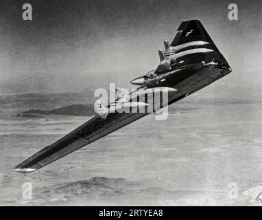 Airplane - Northrop YB-49 Flying Wing Stock Photo - Alamy
