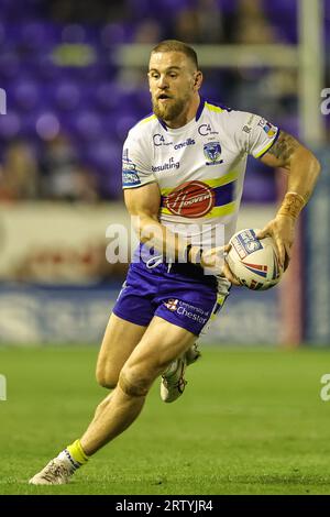 Matt Dufty #1 of Warrington Wolves during the Betfred Super League ...