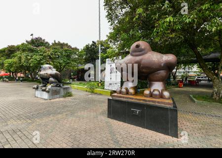Botero bird Sculpture destroyed by a bomb on a terrorist attack at San ...