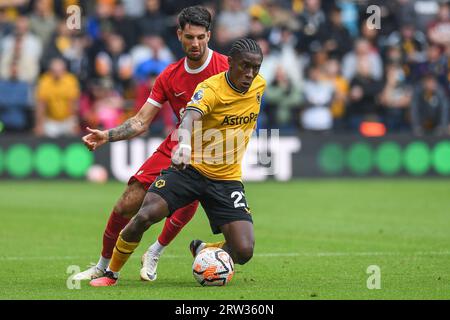 Jean-Ricner Bellegarde #27 of Wolverhampton Wanderers during the ...