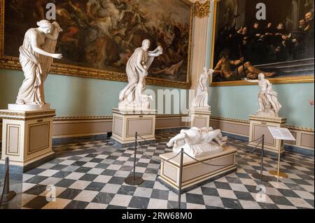 Niobe, Greek mythology Stock Photo - Alamy