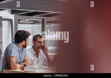 Efficient cross-generational team, working together for project ...