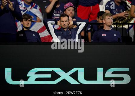 Jack Draper (left) and Cameron Norrie shake hands after their match on ...