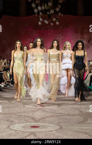 London, UK. 17th Sep, 2023. A model walks the runway at the Spring ...