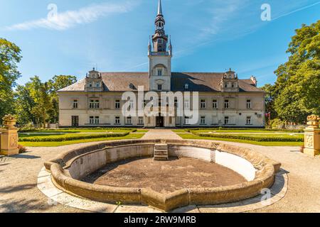 Neo-Renaissance palace in Tulowice, Poland Stock Photo - Alamy
