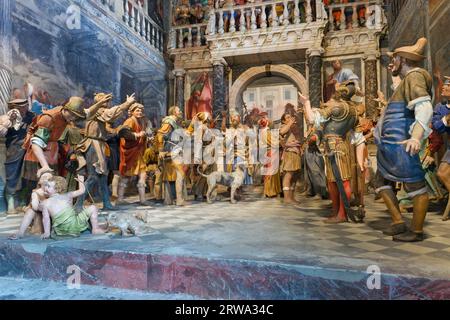 This chapel depicts the scene in which Pilate leads Christ, with the ...