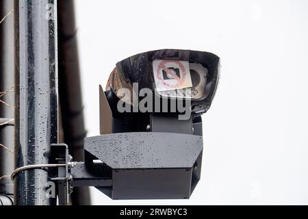 Harefield, UK. 18th September, 2023. This ULEZ camera no longer points ...