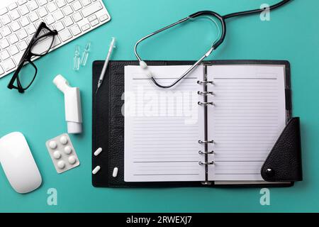 Computer keyboard, computer mouse and heart note Stock Photo - Alamy