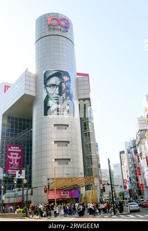 Shibuya 109 Department Store and crossing Stock Photo - Alamy