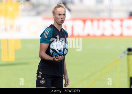 19 September 2023, Hesse, Frankfurt/Main: Soccer: National team, women ...