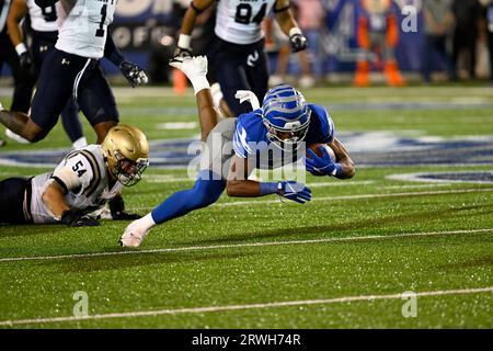 Memphis running back Blake Watson (4) gains yardage against Navy during ...