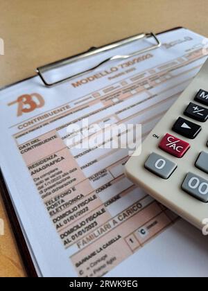 Model 730 - tax declaration income form in Italy Stock Photo - Alamy