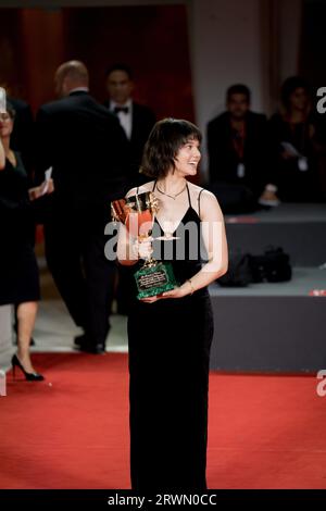 VENICE, ITALY - SEPTEMBER 09: Cailee Spaeny poses with the Volpi Cup ...