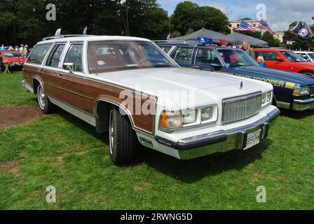 A 1990 Lincoln-Mercury Grand Marquis estate car parked up on display at ...