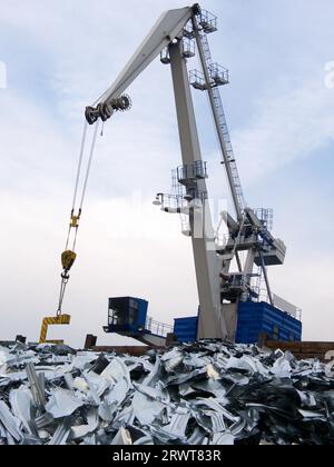rolling scrap metal Stock Photo - Alamy