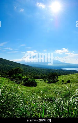 Mount Fuji seen from Mikuni pass Stock Photo - Alamy