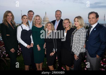 IMAGE DISTRIBUTED FOR HSUS - Lala Kent, Sandra Buchanan, Rep. Vern ...