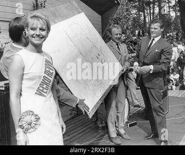 Gun Sundberg runner-up in the weekly magazine Vecko Revyn's beauty ...