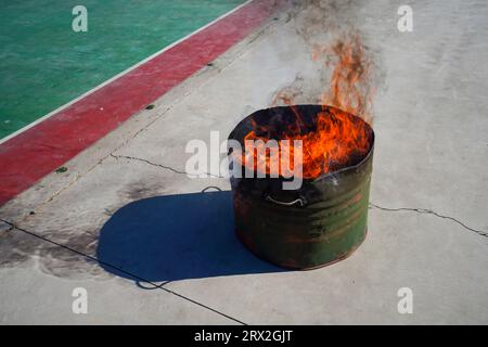 Diesel barrel burning with great fire Stock Photo - Alamy