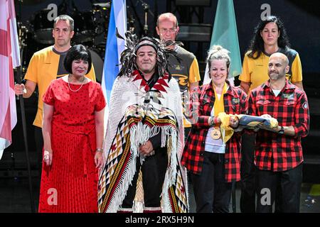 The Invictus Games flag is handed to next host city Vancouver at the ...