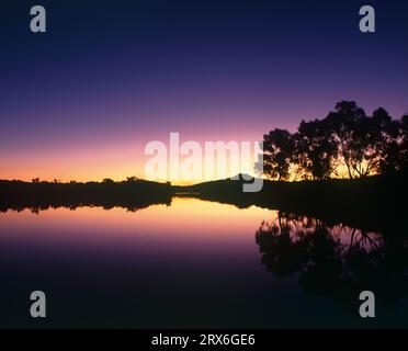 Mount Isa at sunset, Mount Isa, Queensland Stock Photo - Alamy