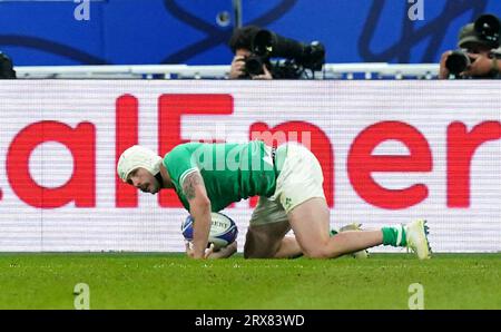 Ireland's Mack Hansen scores their sides second try of the game during ...