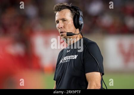 HOUSTON, TX - SEPTEMBER 23: Houston Cougars wide receiver Matthew ...