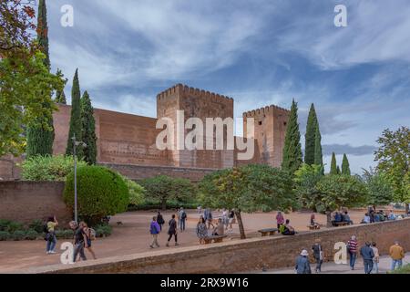 Alcazaba medieval fortress, Alhambra de Granada complex. Ramparts ...