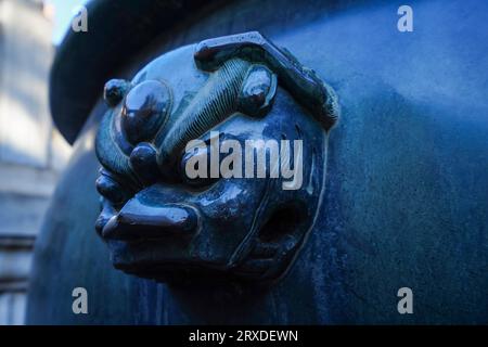 Beast heads on bronze jars in Summer Palace, Beijing Stock Photo - Alamy