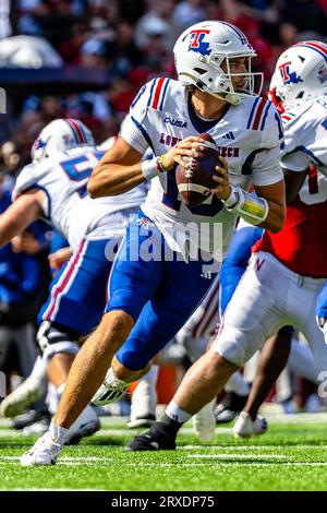 Louisiana Tech quarterback Jack Turner throws during the first half of ...