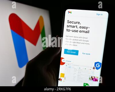 Google gmail login screen Stock Photo - Alamy