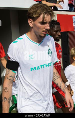 Nick WOLTEMADE (Werder Bremen Stock Photo - Alamy