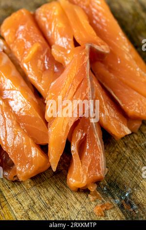 Sliced red trout meat with sea salt, medium-salted pickled red meat ...