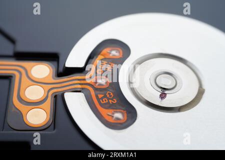 Internal structure of mobile hard drive Stock Photo - Alamy