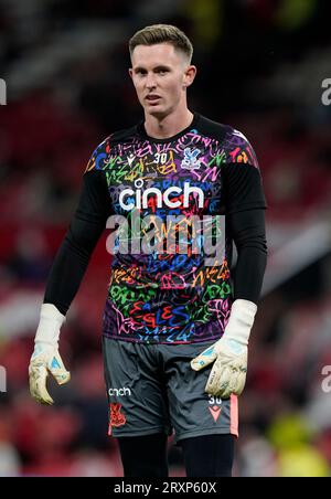 Dean Henderson of Crystal Palace during the warm up during the Premier ...