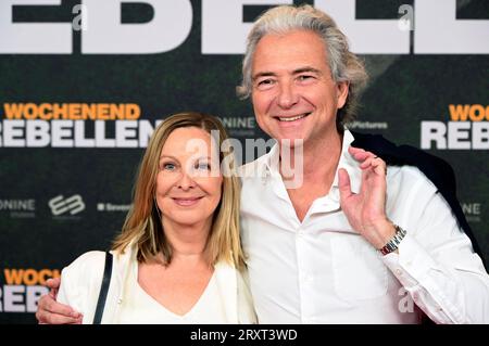 Andrea Sixt mit Ehemann Cord Troebst bei der Premiere des Films ...