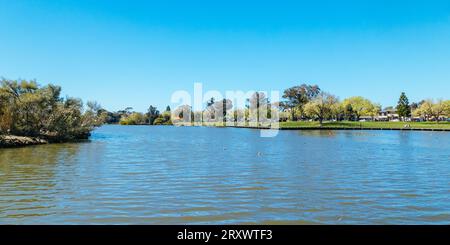 Lake Weeroona in Bendigo Australia Stock Photo - Alamy